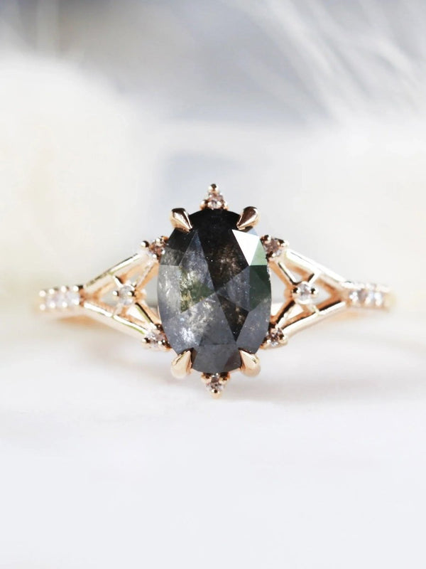 H/S Oval Star Ring